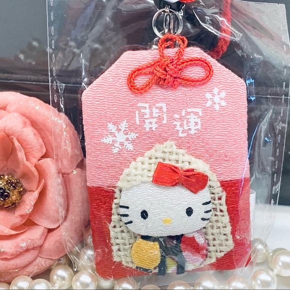 Hello Kitty | Accessories | Hello Kitty Cell Phone Charm | Poshmark